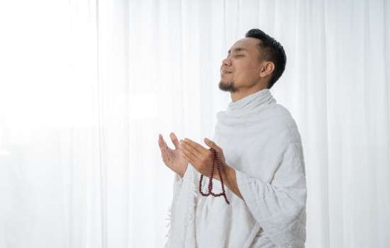 Daftar Perlengkapan Umroh Pria - Jejak Haji Daftar Perlengkapan Umroh Pria - Jejak Haji